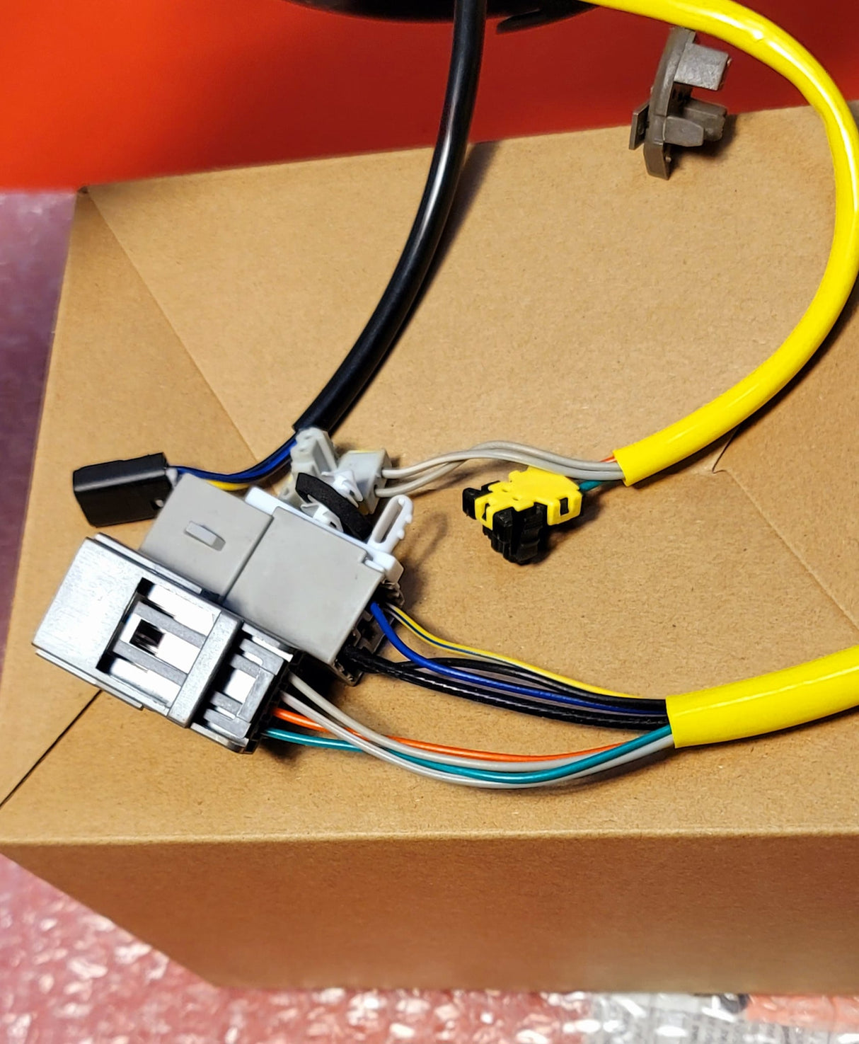 New | Marauder 2003-2004 | Clock Spring | Ford | OVERNIGHT SHIPPING ...